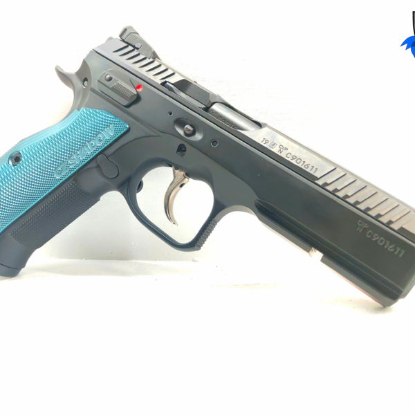 Sig Sauer - M17 - Nova Tactical